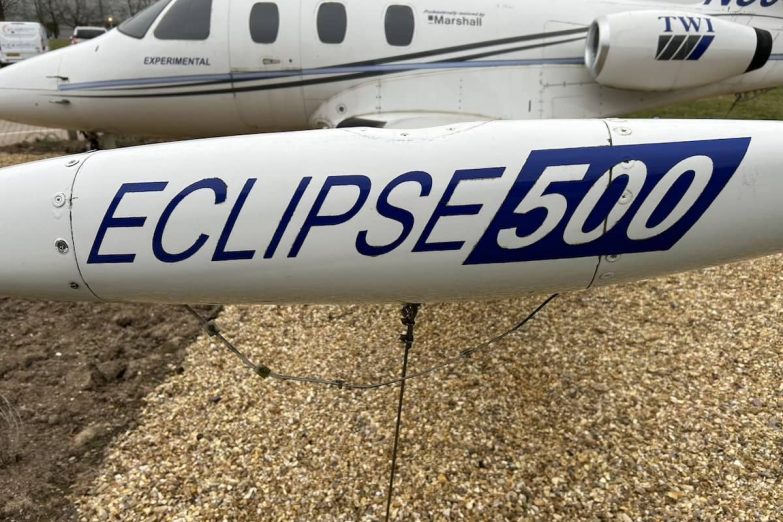 TWI Plane Vehicle Vinyl Graphics | Footprint Graphics